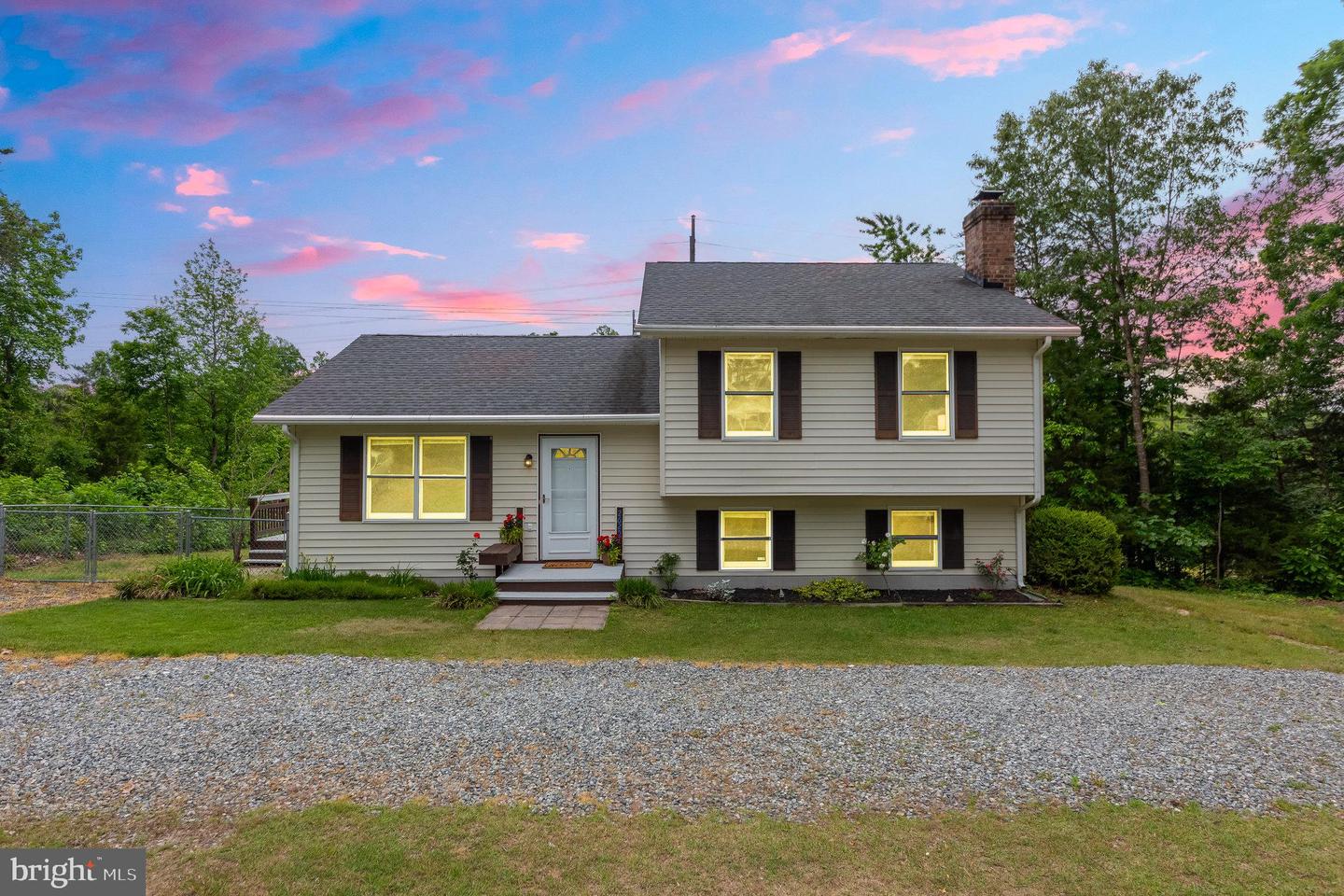 26257 AUSTRIAN DR RUTHER GLEN,VA 22546 – Virginia Estates